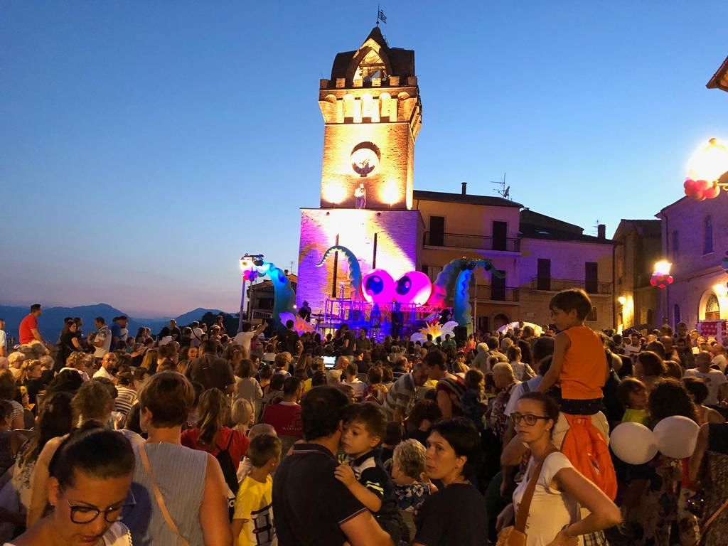 Tortoreto, Borgo Incantato: il centro storico si riempie di bambini ...
