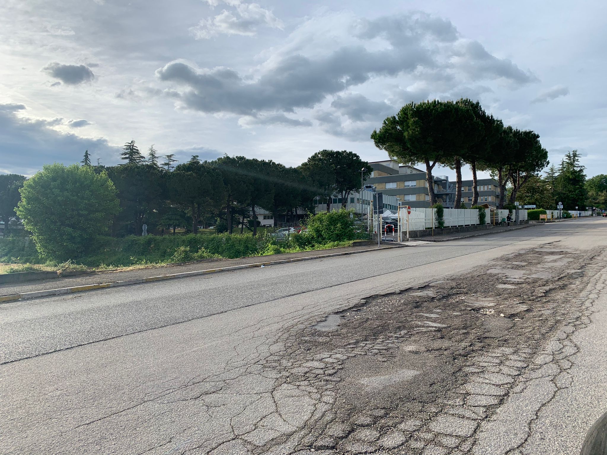 Strade dissestate e pericolose in Val Vibrata: le tre segnalazioni FOTO ...