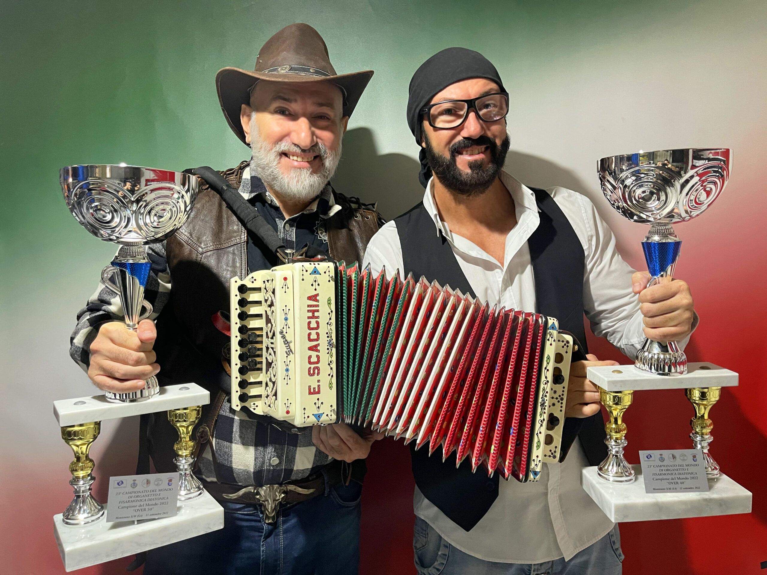 I Fratelli Scacchia Diventano Campioni Del Mondo Di Organetto Abruzzo I Fratelli Scacchia Diventano Campioni Del Mondo Di Organetto Abruzzo