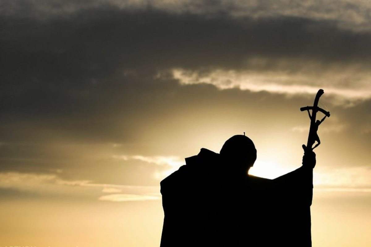 Morte di Papa Francesco, il mondo è in lutto: ecco cosa accadrà ora ...