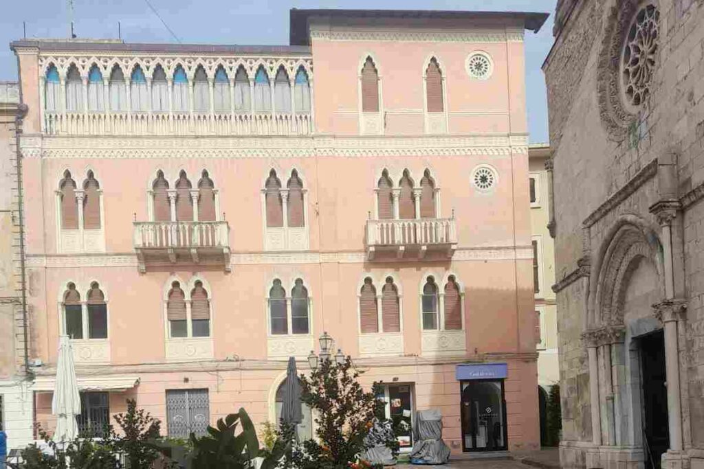 Vasto da sogno, ecco cosa fare e cosa vedere tra monumenti maestosi e ...