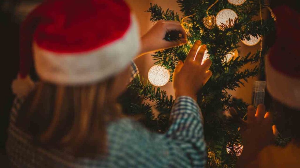 Se hai già fatto l'albero di Natale a Novembre, c'è un motivo ben ...